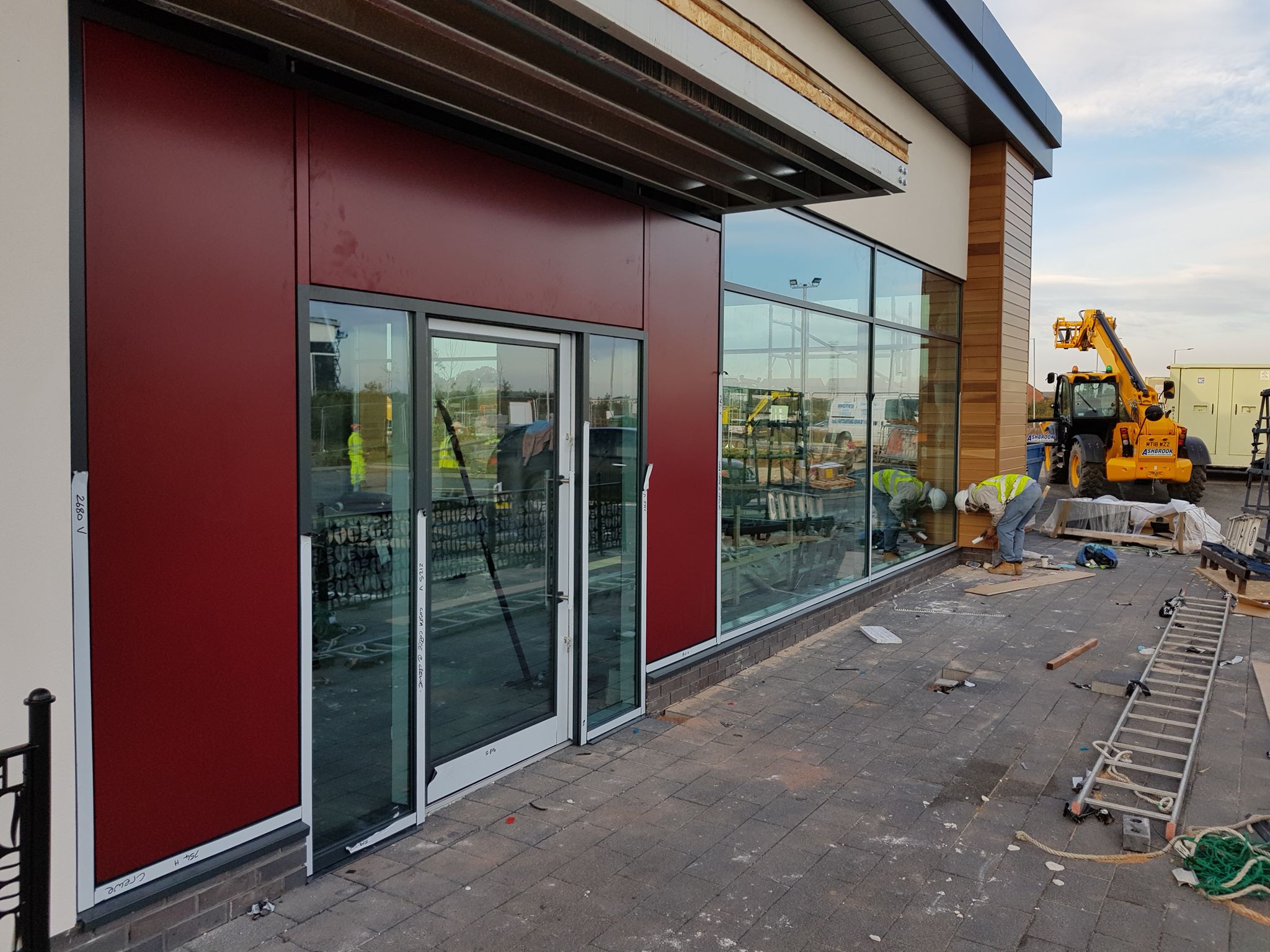 Costa Coffee, Crewe – Sherwood Aluminium Systems Ltd.